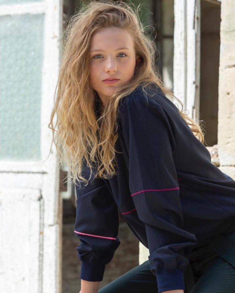 GAGAN PAUL – GAGAN PAUL is a Paris based, no gender fashion brand.